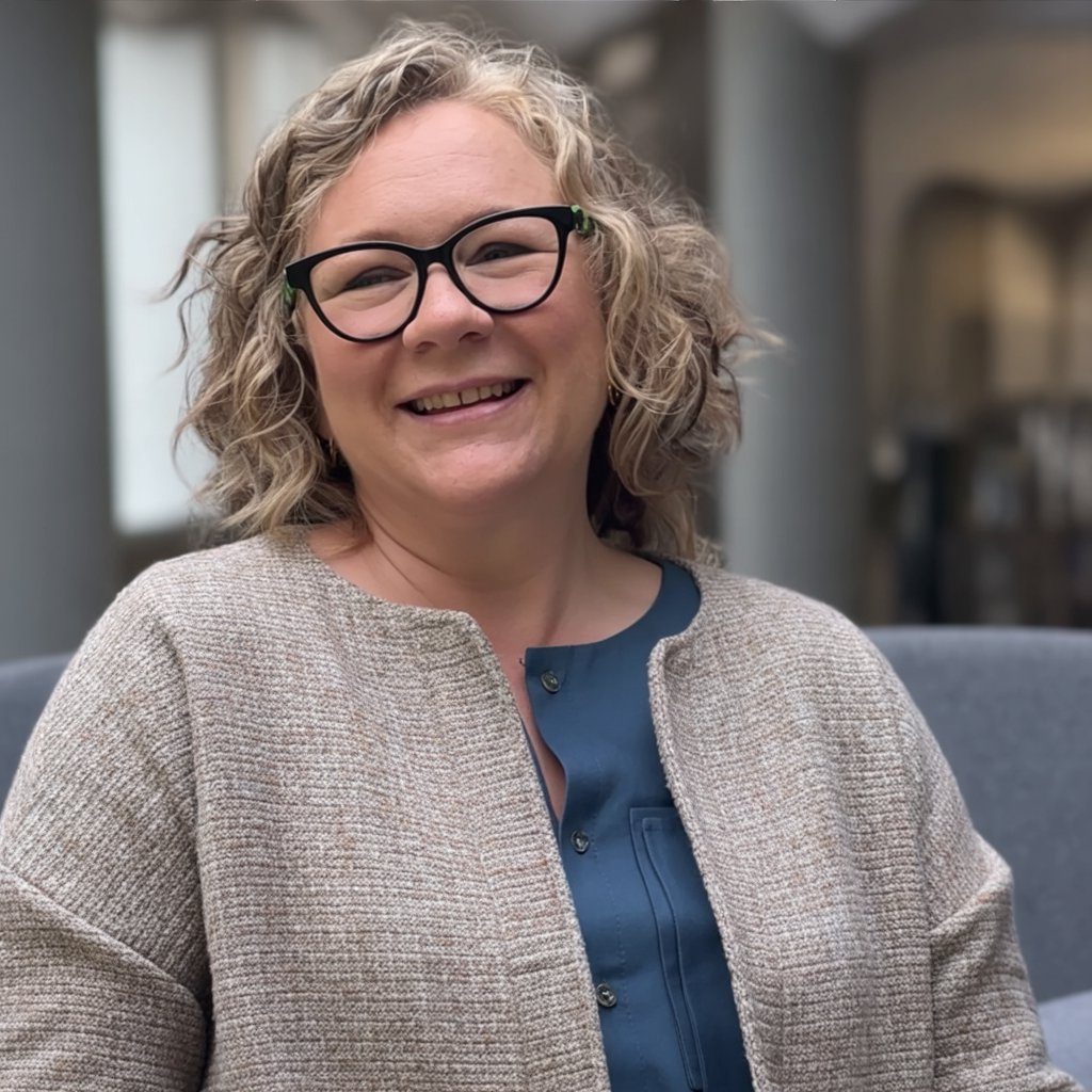 Marketing support for solopreneurs - Alex Grist - ExceptionalCX